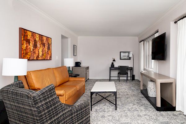 Rooms & Suites -Hanover Inn