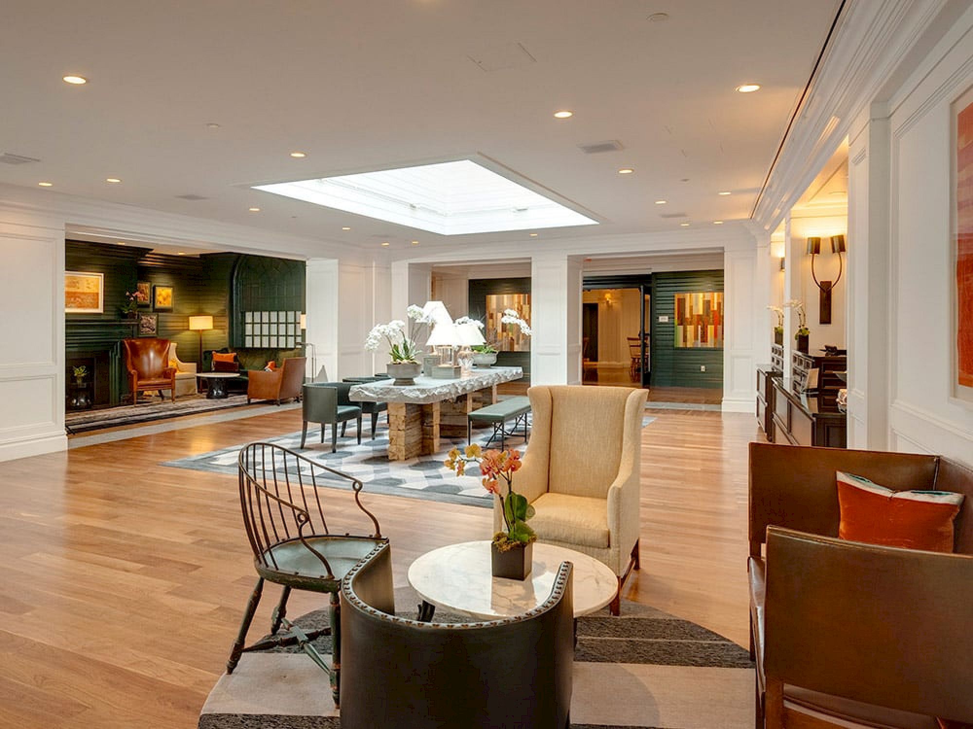 Captivating Visual Story - Photos - - Hannover Inn Darthmouth